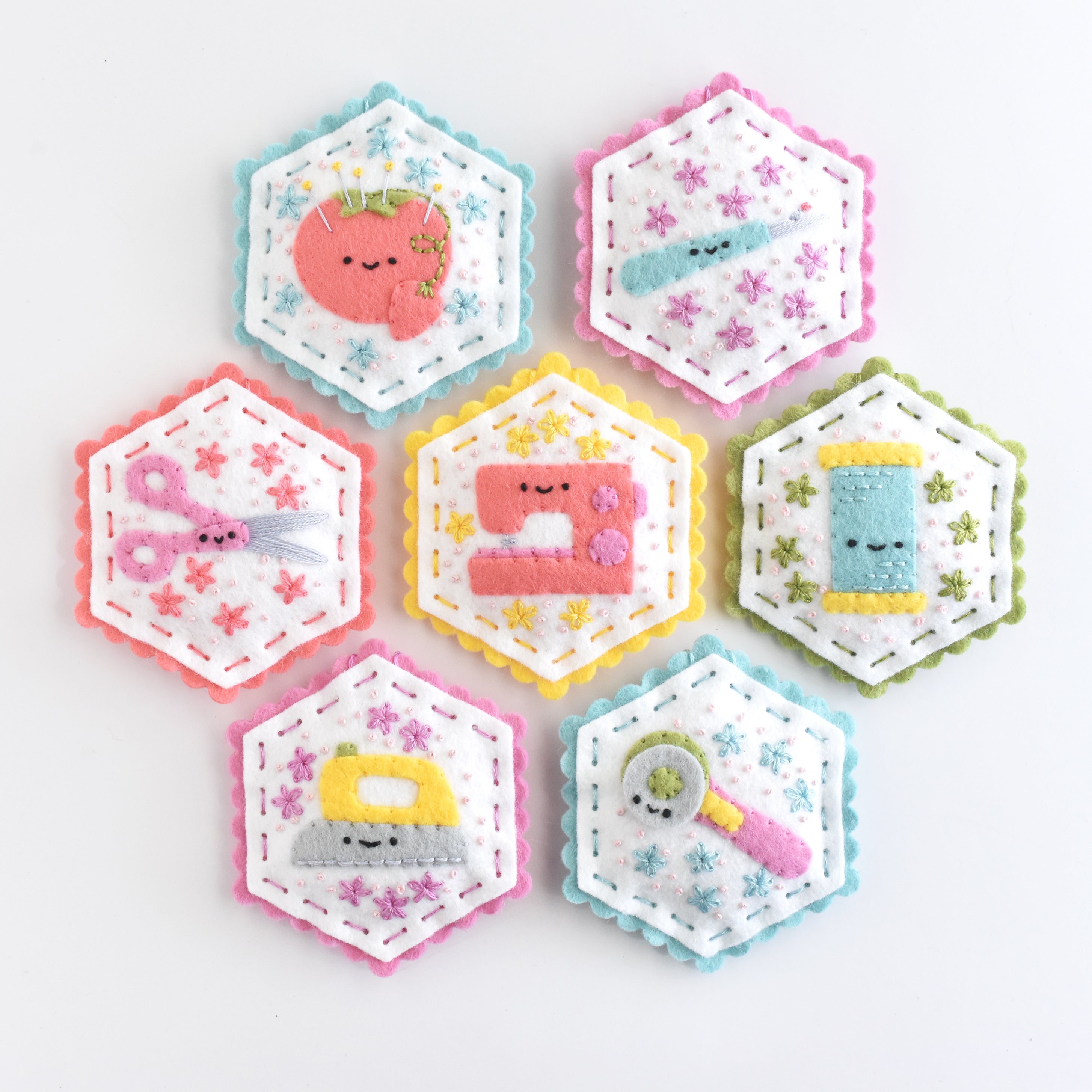 Sewing Bee Felt Ornaments Pattern – Benzie Design