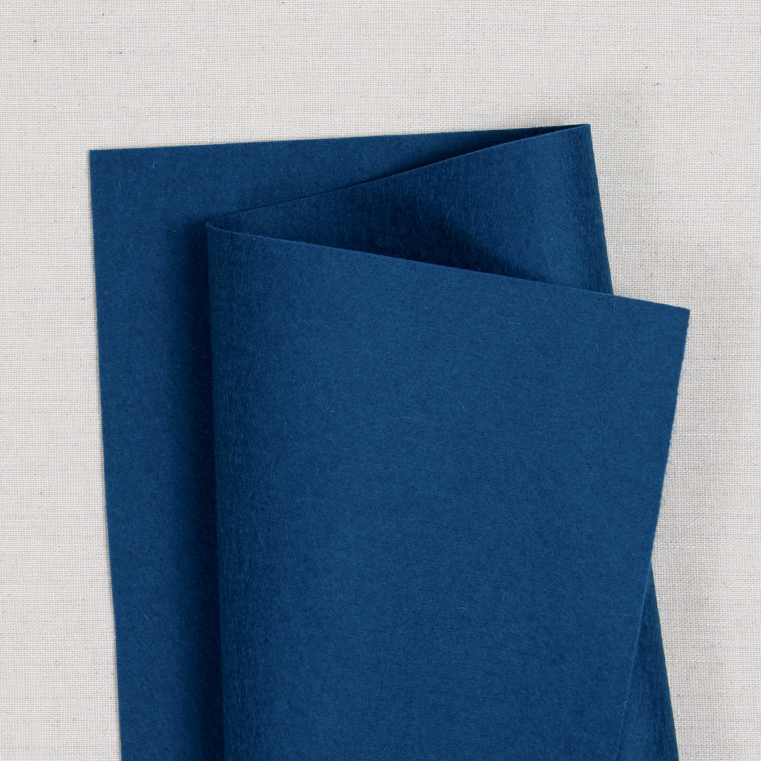 Magpie Pure Wool Felt – Benzie Design