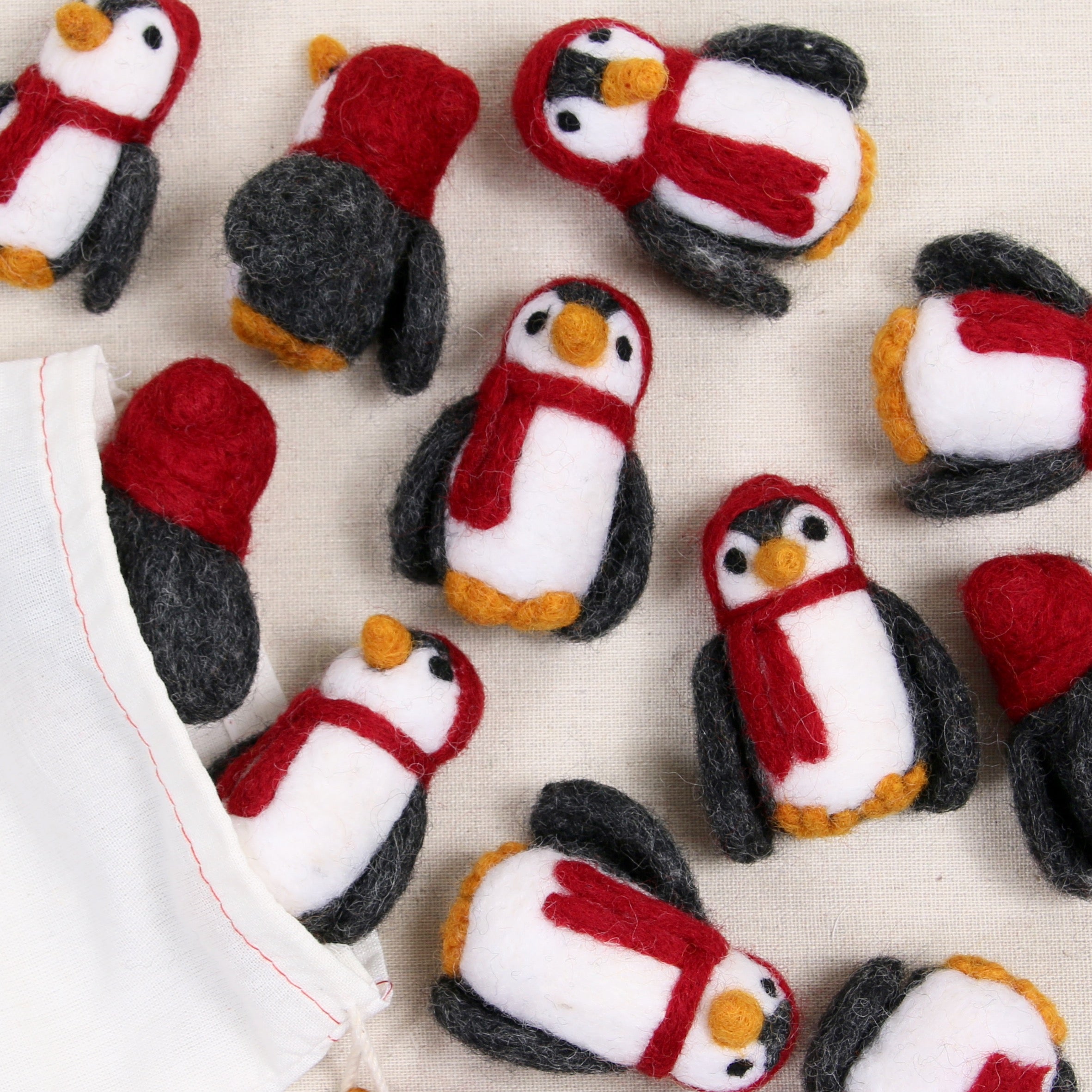 Penguin, Crimson – Benzie Design